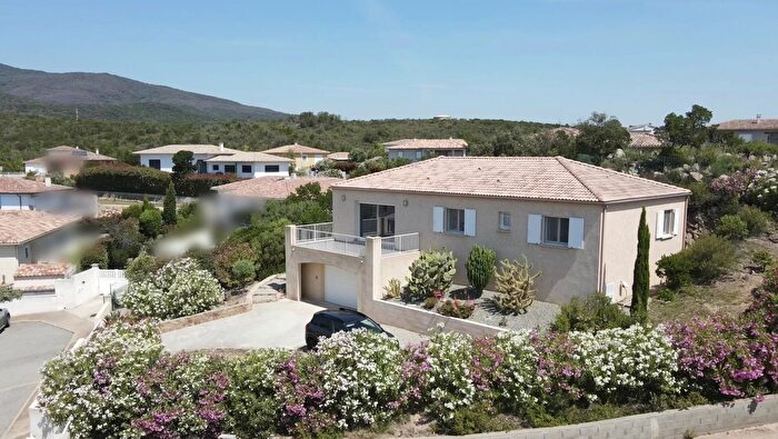 Maison à vendre - Solaro - 5 pièces - 4 chambres