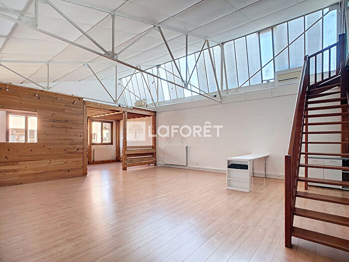 Appartement à vendre - Villefranche-sur-Saône, Centre-ville - 3 pièces - 1 chambre