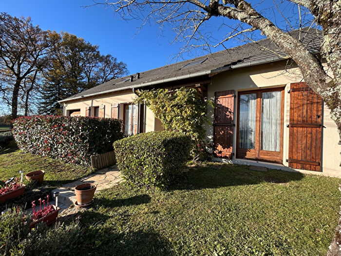 Maison à vendre - Chamberet - 4 pièces - 3 chambres