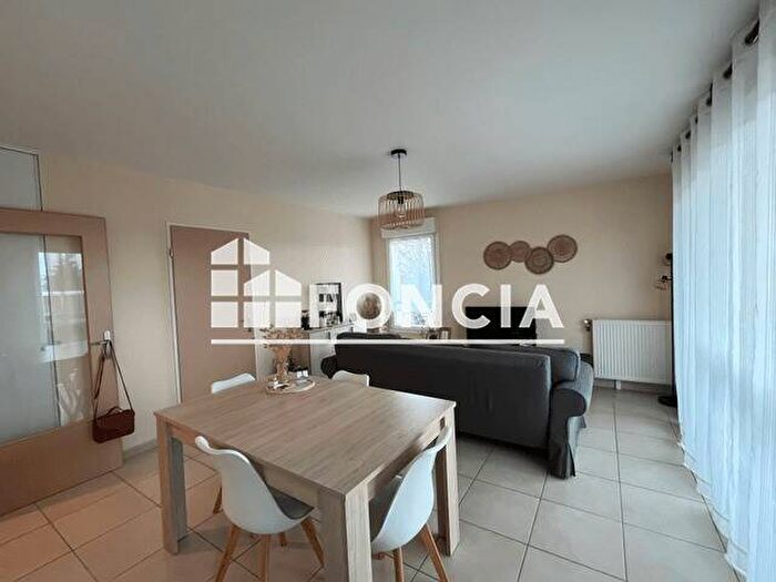 Appartement à louer - Sud Est, Saint-Apollinaire - 2 pièces - 1 chambre