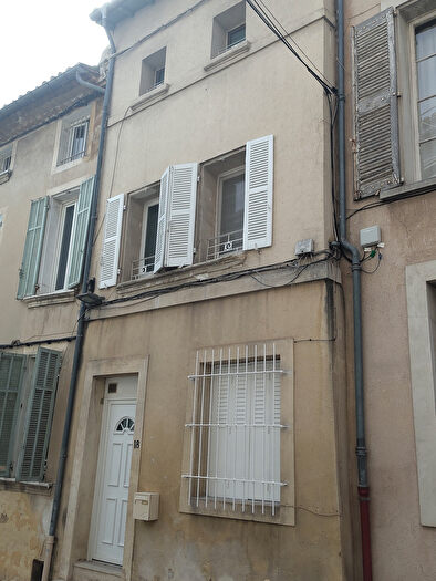 Carpentras, Coeur de Ville : Maison 3 pièces à louer