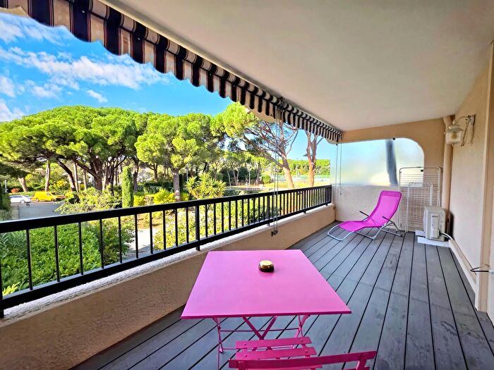 Appartement à vendre - Saint-Raphaël, Valescure, Vaulongue - 1 pièce