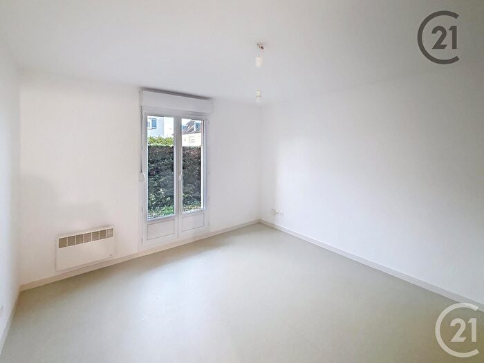 Appartement à vendre - Auxerre, Saint-Julien, Saint-Amâtre - 1 pièce