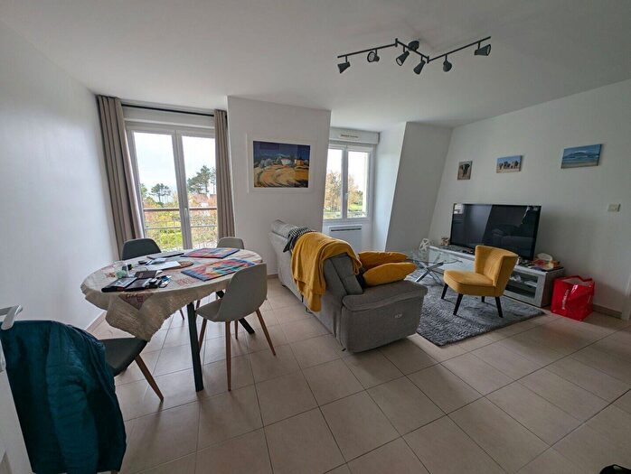 Caude Côté, Dieppe - Appartement 2 pièces à louer