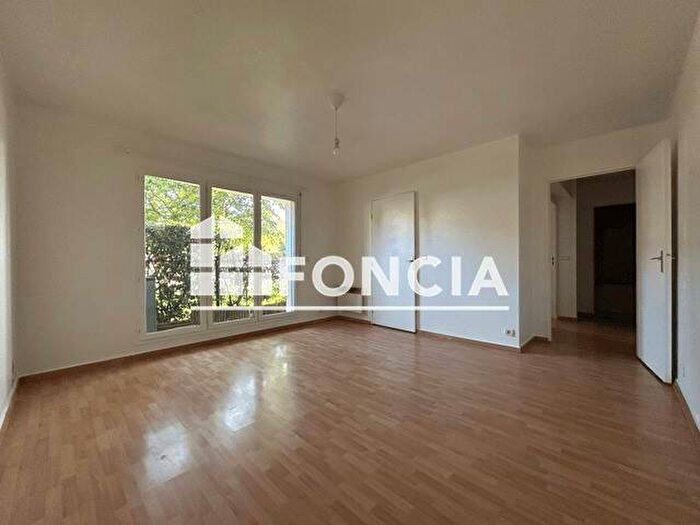 Appartement à louer - Vieux Croissy, Croissy-sur-Seine - 2 pièces - 1 chambre