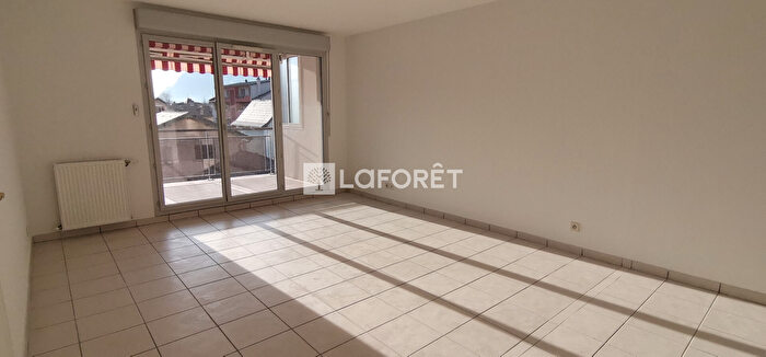 Appartement à vendre - Albertville, Centre-ville - 3 pièces - 2 chambres