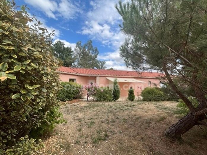 Exideuil - Maison 8 pièces à vendre
