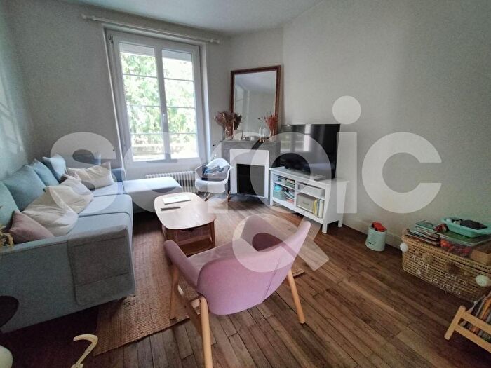 Maison à louer - Angers, Centre-ville, La Fayette - 4 pièces - 3 chambres