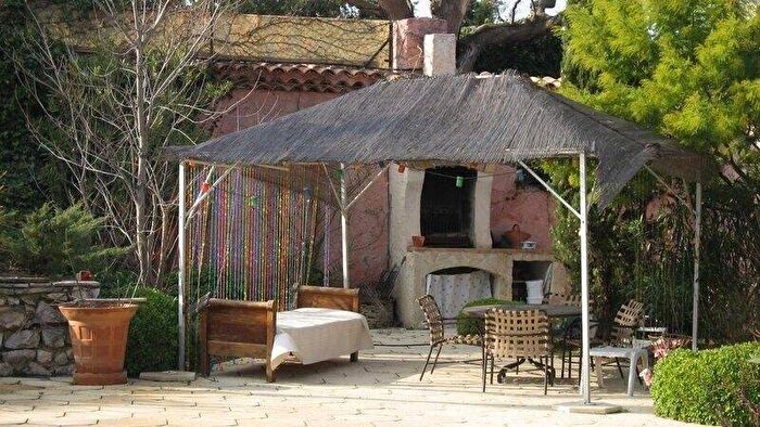 Appartement à louer - Plan-de-Cuques - 2 pièces - 1 chambre