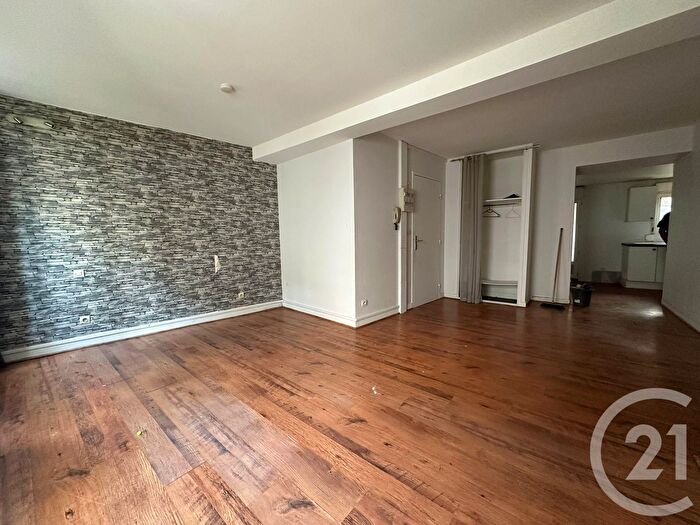 Appartement à vendre - Pithiviers - 2 pièces - 1 chambre