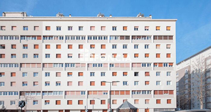 Appartement à vendre - Orléans, Gare - 3 pièces - 2 chambres