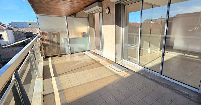 Appartement 4 pièces à louer - Mont Saint Clair-Hôtel de Ville, Sète