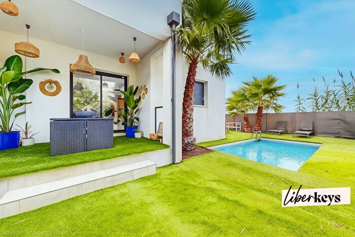 Maison à vendre - Vauvert - 5 pièces - 4 chambres