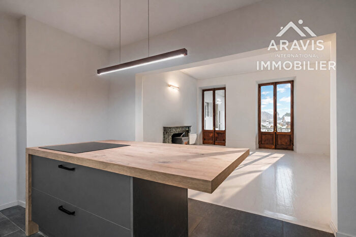 Appartement à vendre - Faverges - 2 pièces - 1 chambre