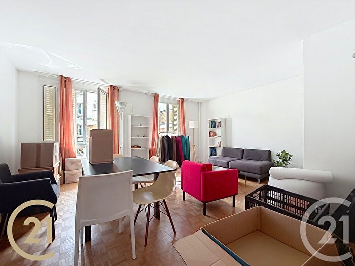 Paris 20ème, Plaine, Lagny : Appartement 4 pièces à vendre