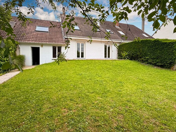 Maison 5 pièces à vendre - Houppeville