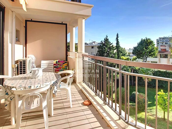 Appartement à vendre - Cannes, Carnot - 3 pièces - 2 chambres