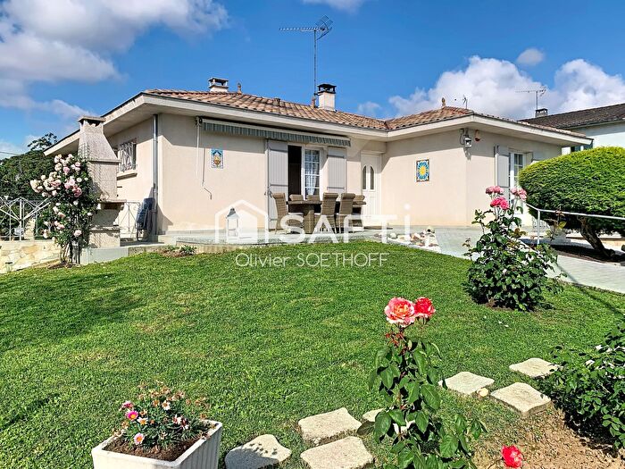 Maison 8 pièces à Tonneins, à vendre