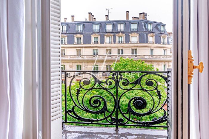 Appartement 3 pièces à louer - Triangle d'Or, Paris 8ème arrondissement