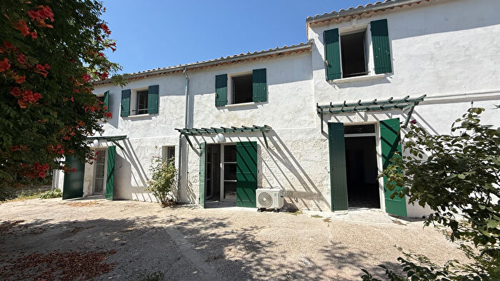 Maison 7 pièces à louer - Arles, Saliers, Albaron
