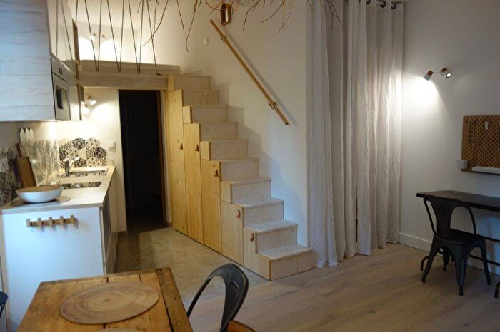Appartement 1 pièce à louer - Centre Ville, Salon-de-Provence