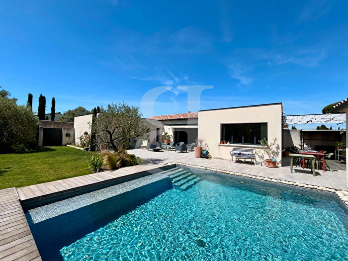 Maison à vendre - Saint-Rémy-de-Provence - 4 pièces - 3 chambres