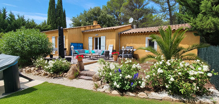 Maison à vendre - La Roquebrussanne - 4 pièces - 3 chambres