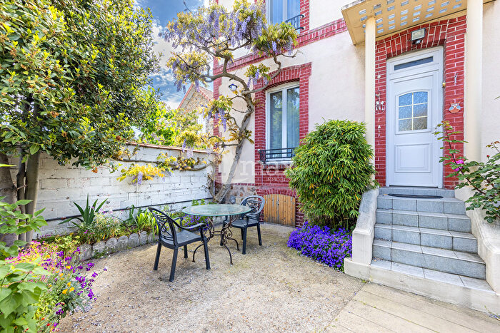 Maison 6 pièces à Colombes, Grèves Plateau, à vendre