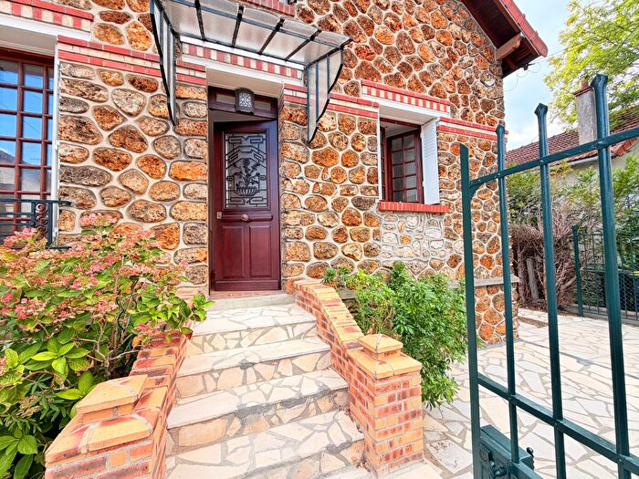 Maison 7 pièces à Savigny-sur-Orge, Cherchefeuilles, à vendre