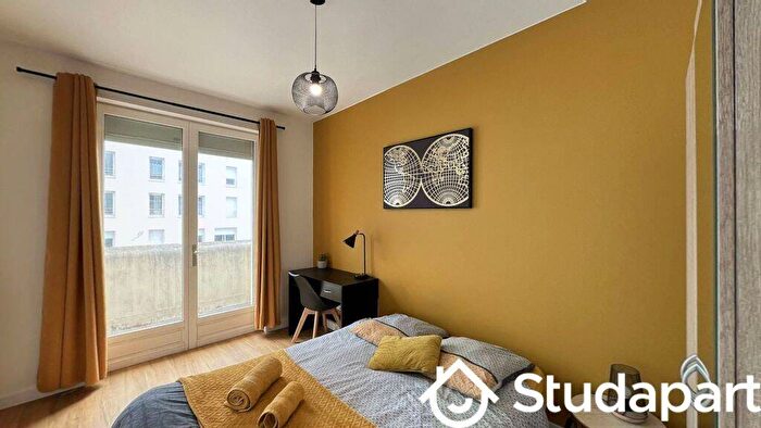 Appartement à louer - Centre Ville-Rive Gauche, Rouen - 1 pièce - 3 chambres