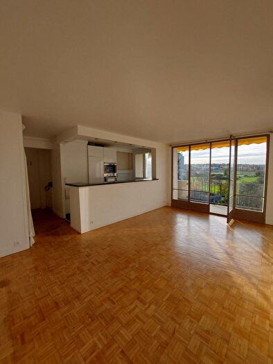 Appartement à louer - Val dOr, Saint-Cloud - 3 pièces - 2 chambres