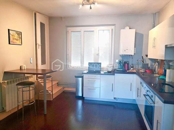 Appartement à vendre - Rives - 3 pièces - 2 chambres