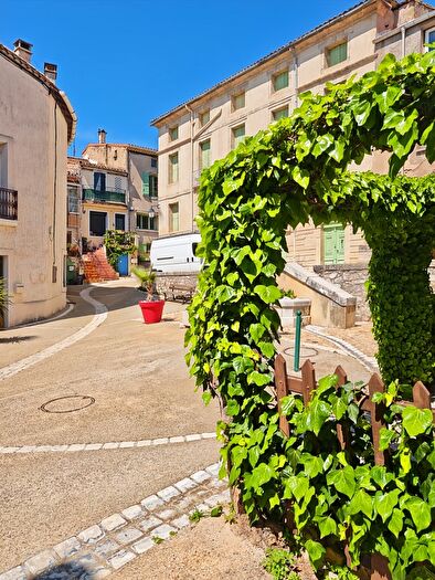 Maison 5 pièces à Campagnan, à vendre