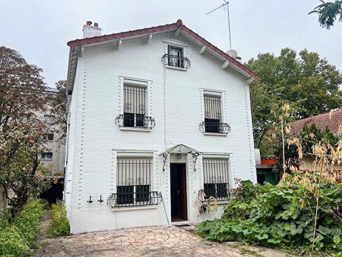 Maison à vendre - Bondy - 6 pièces - 5 chambres