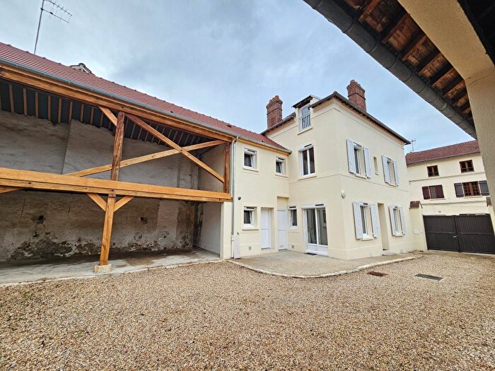 Mézières-sur-Seine - Maison 4 pièces à louer