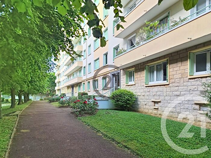 Appartement 5 pièces à Auxerre, Saint-Julien, Saint-Amâtre, à vendre