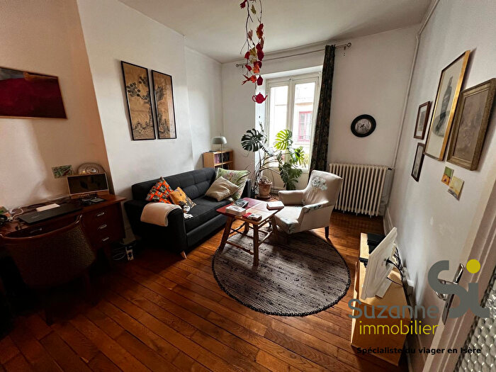 Appartement 3 pièces à Grenoble, Championnet, à louer
