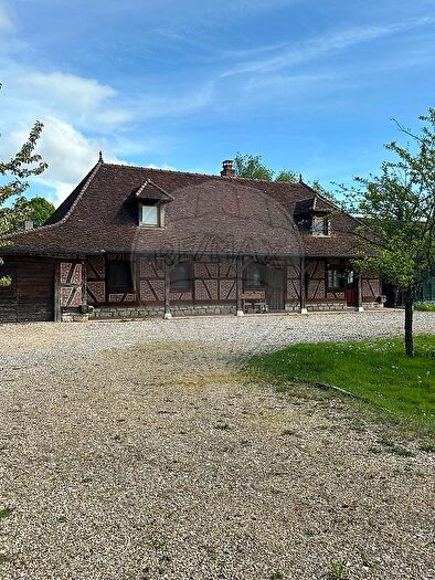 Maison à vendre - Saint-Germain-du-Bois - 6 pièces - 4 chambres