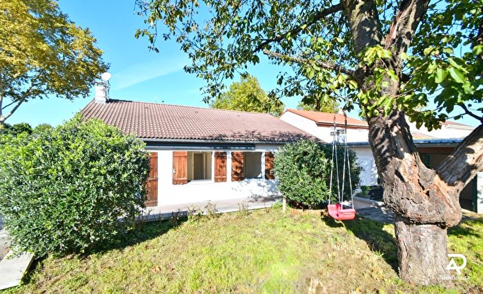 Maison à vendre - Jonage - 5 pièces - 3 chambres