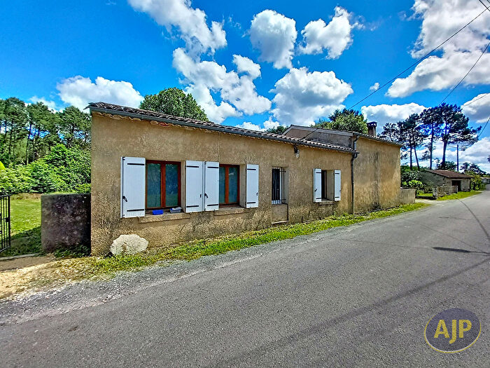 Lesparre-Médoc : Maison 5 pièces à vendre