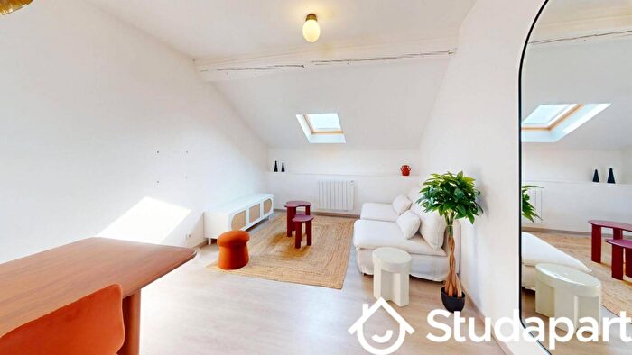 Appartement à louer - Chemin Vert-Europe, Reims - 4 pièces - 3 chambres