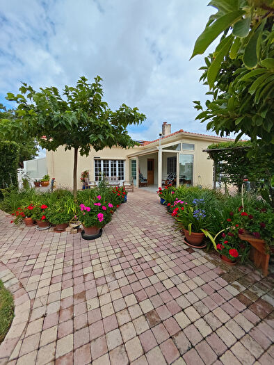 Coëx : Maison 5 pièces à vendre
