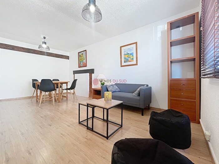 Maison à vendre - Valras-Plage, Centre-ville, Port, Pêcheurs - 2 pièces - 1 chambre