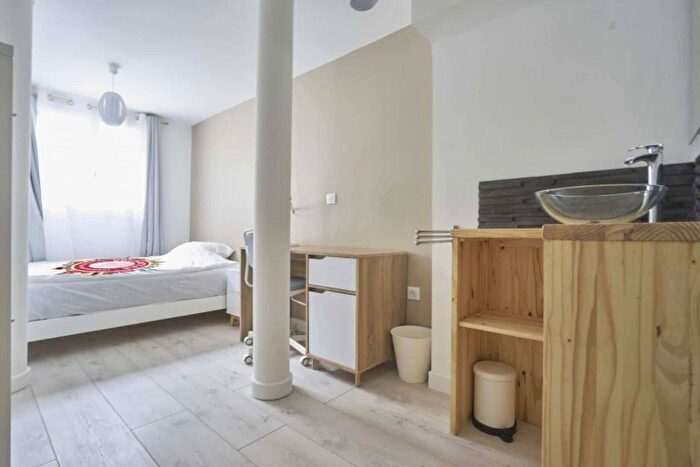 Wazemmes, Lille : Appartement 1 pièce à louer