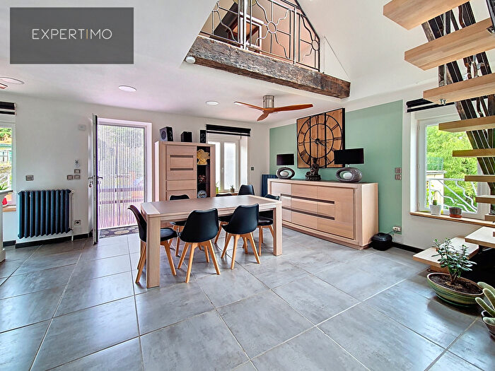 Maison à vendre - Villefranche-de-Panat - 7 pièces - 3 chambres