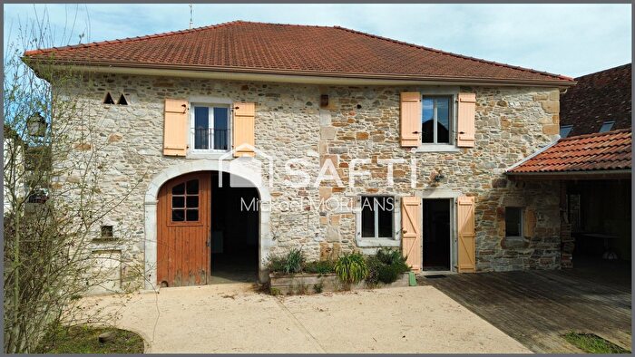 Maison à vendre - Sauveterre-de-Béarn - 11 pièces - 7 chambres