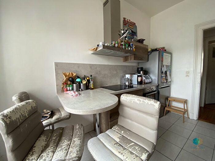 Appartement à louer - Strasbourg, Gare - 1 pièce - 1 chambre