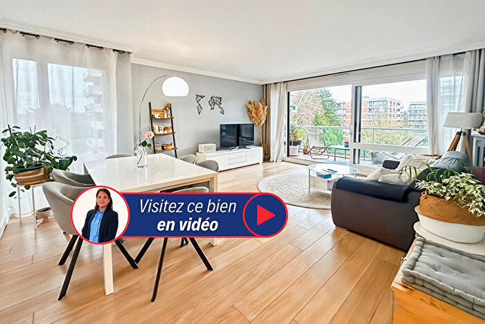 Appartement à vendre - Jouy-en-Josas - 3 pièces - 2 chambres