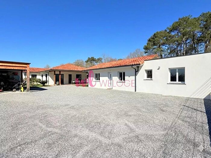 Maison à vendre - Saint-Geours-de-Maremne - 7 pièces - 7 chambres