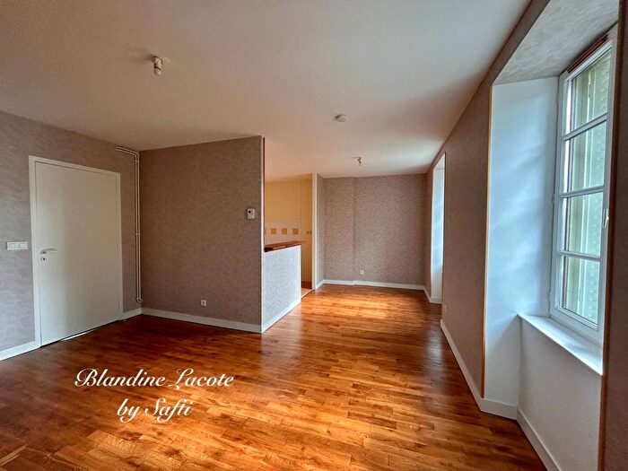 Appartement à louer - Saint-Hilaire-le-Château - 2 pièces - 1 chambre